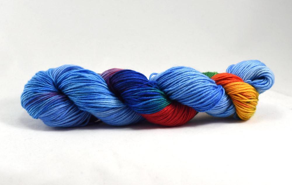 MILAN - Wardrobe Trunk - Destination Yarn