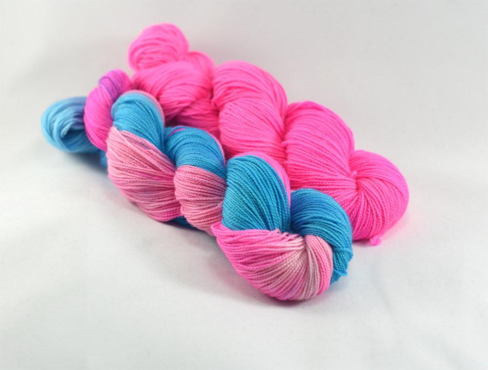 MILAN - Wardrobe Trunk - Destination Yarn