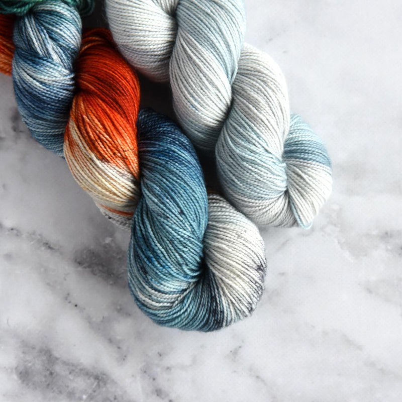 Coastal Fog hand dyed yarn in tonal light blue, gray blue - Destination ...