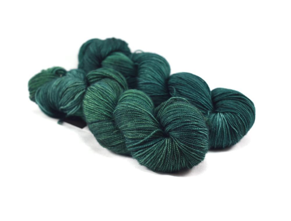 PINE FOREST GREEN YARN, GREEN HANDDYED YARN, SEMISOLID HAND DYED YARN ...